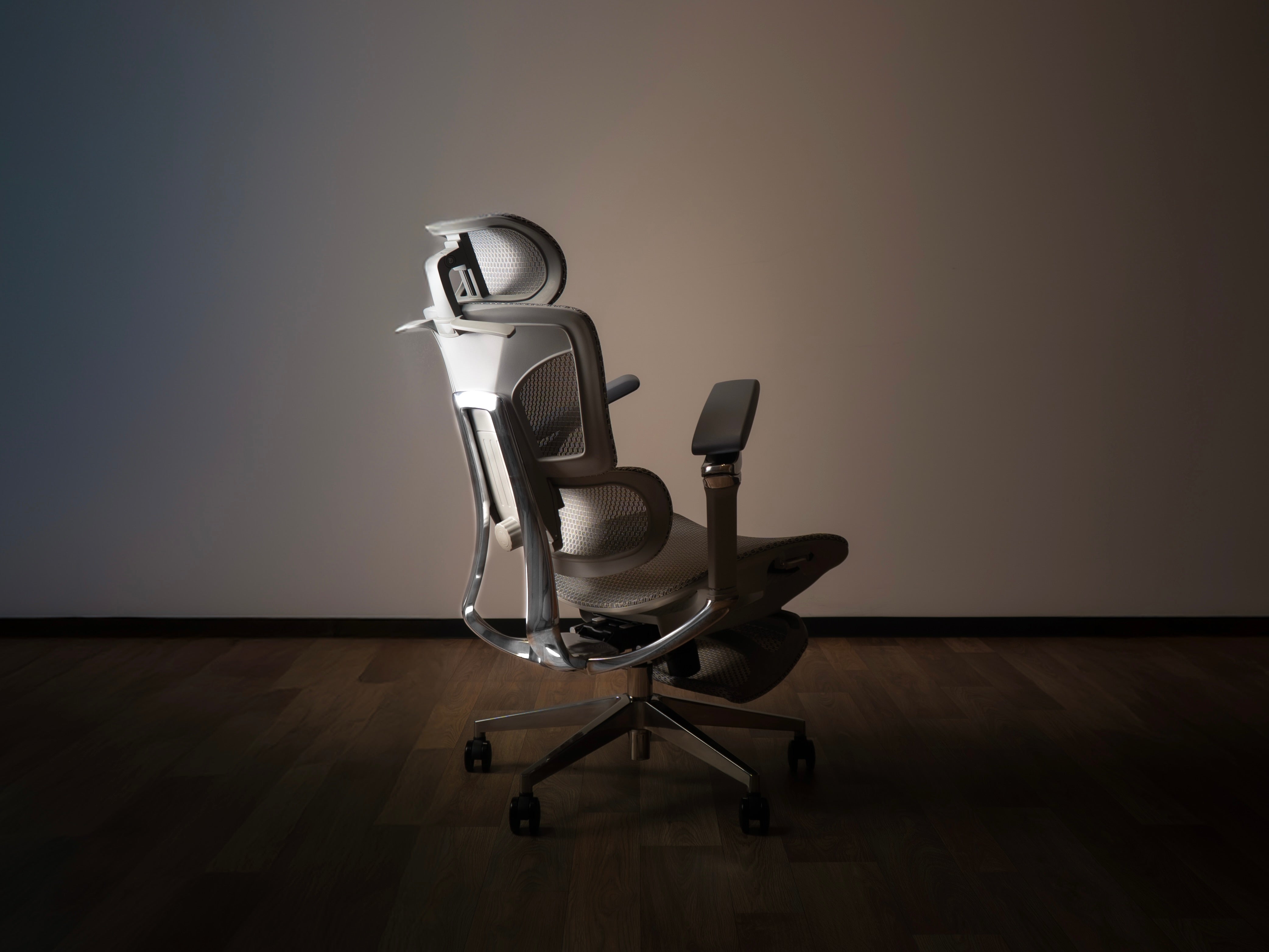 MeVER Chair Pro v1